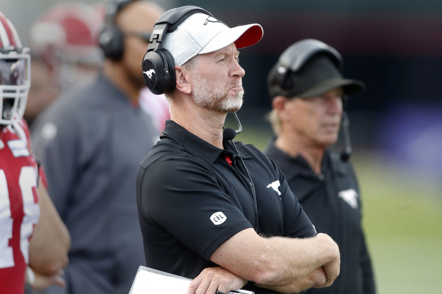'I'm f*cking here to work': Dave Dickenson doesn't 'give a damn' if he ...