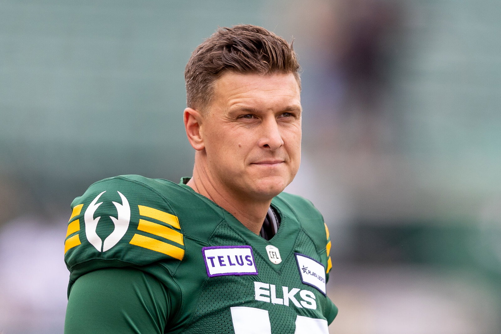 Once-viral CFL kicker Dean Faithfull signs with Paris Musketeers ...