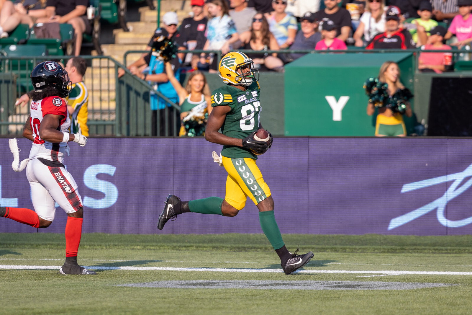 'Thank you for embracing me': Eugene Lewis bids farewell to Edmonton ...