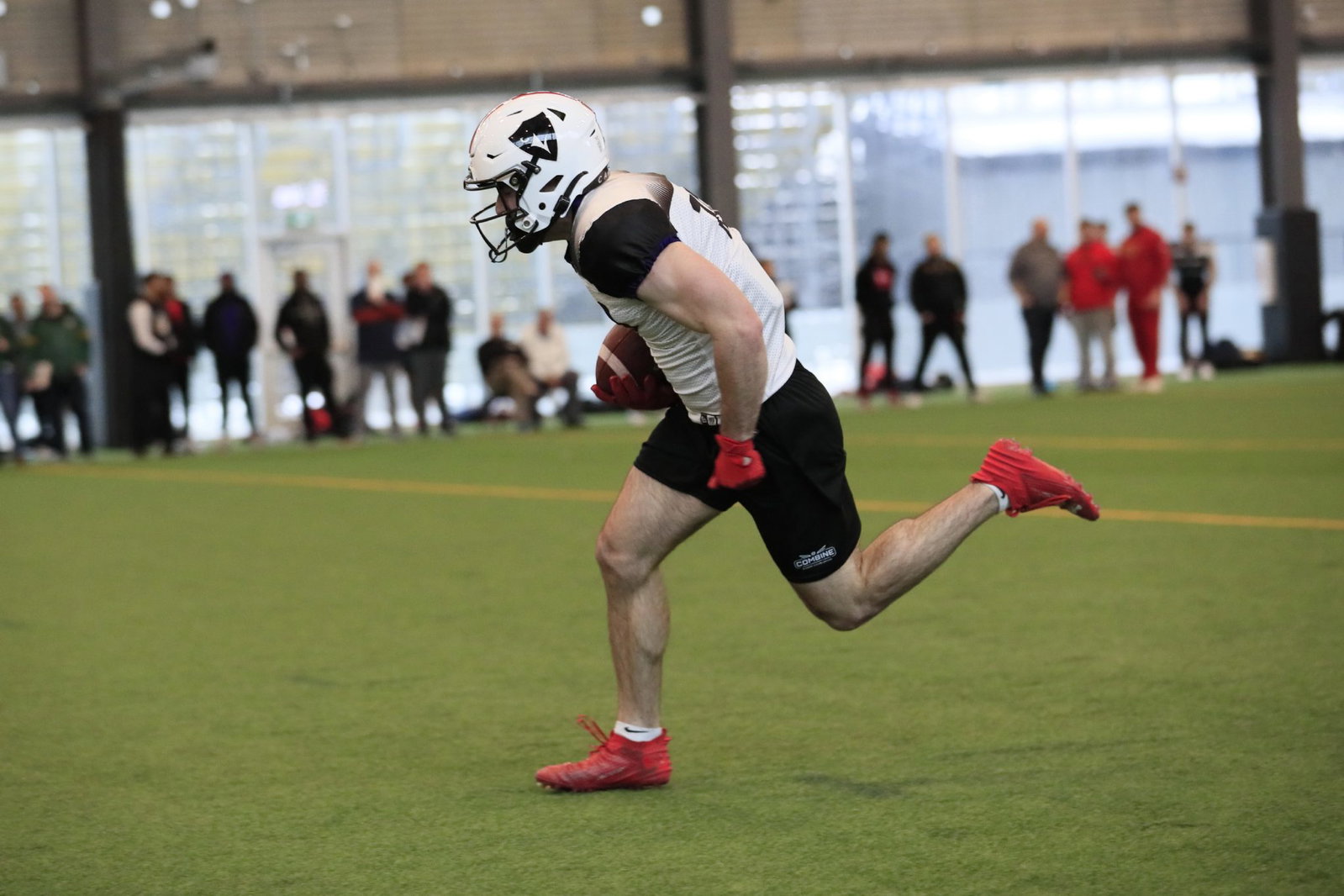 Toronto Argonauts sign undrafted Canadian receiver Tristan Ready ...
