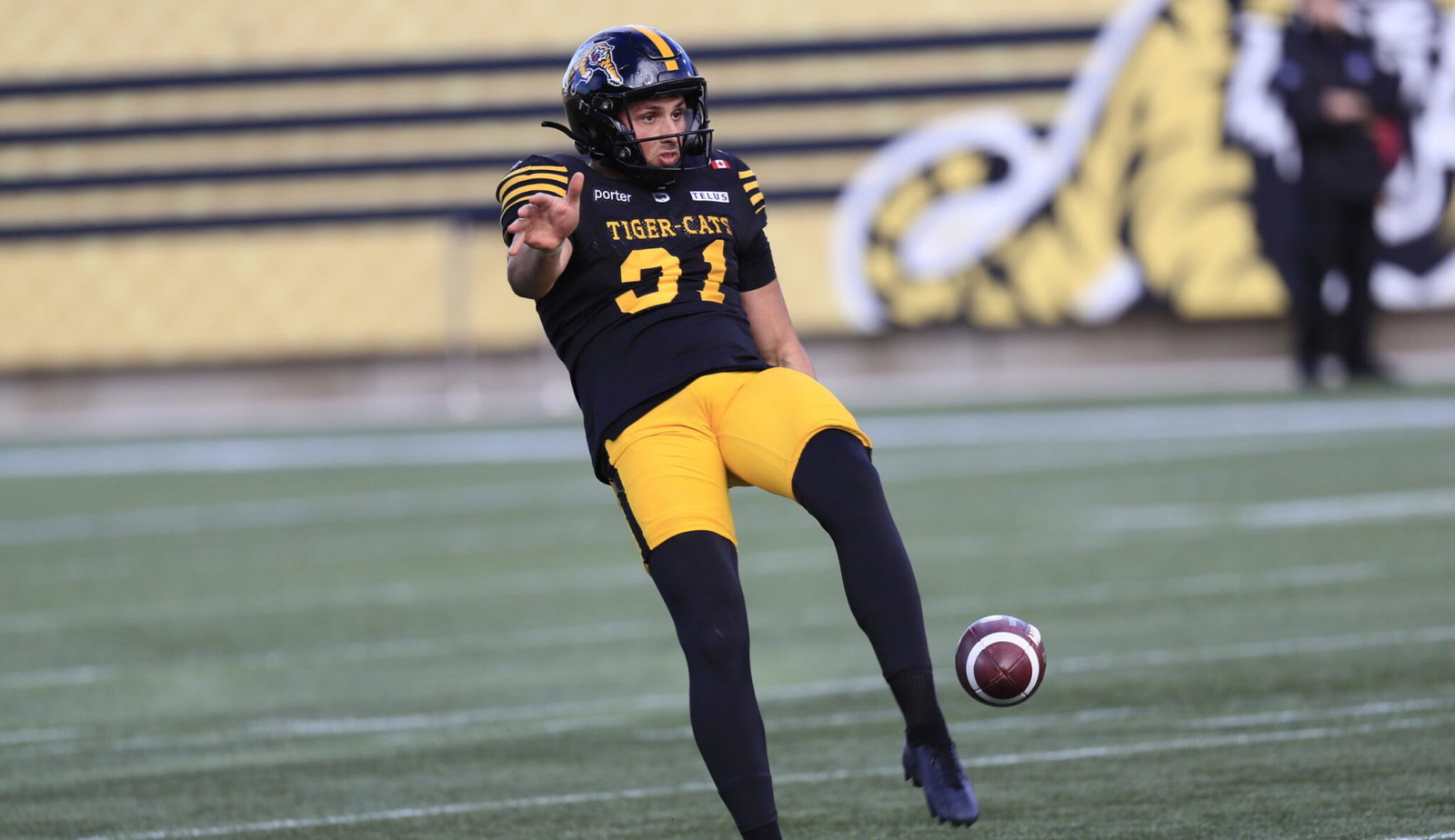 CFL punter Nik Constantinou to sign with Cleveland Browns - 3DownNation