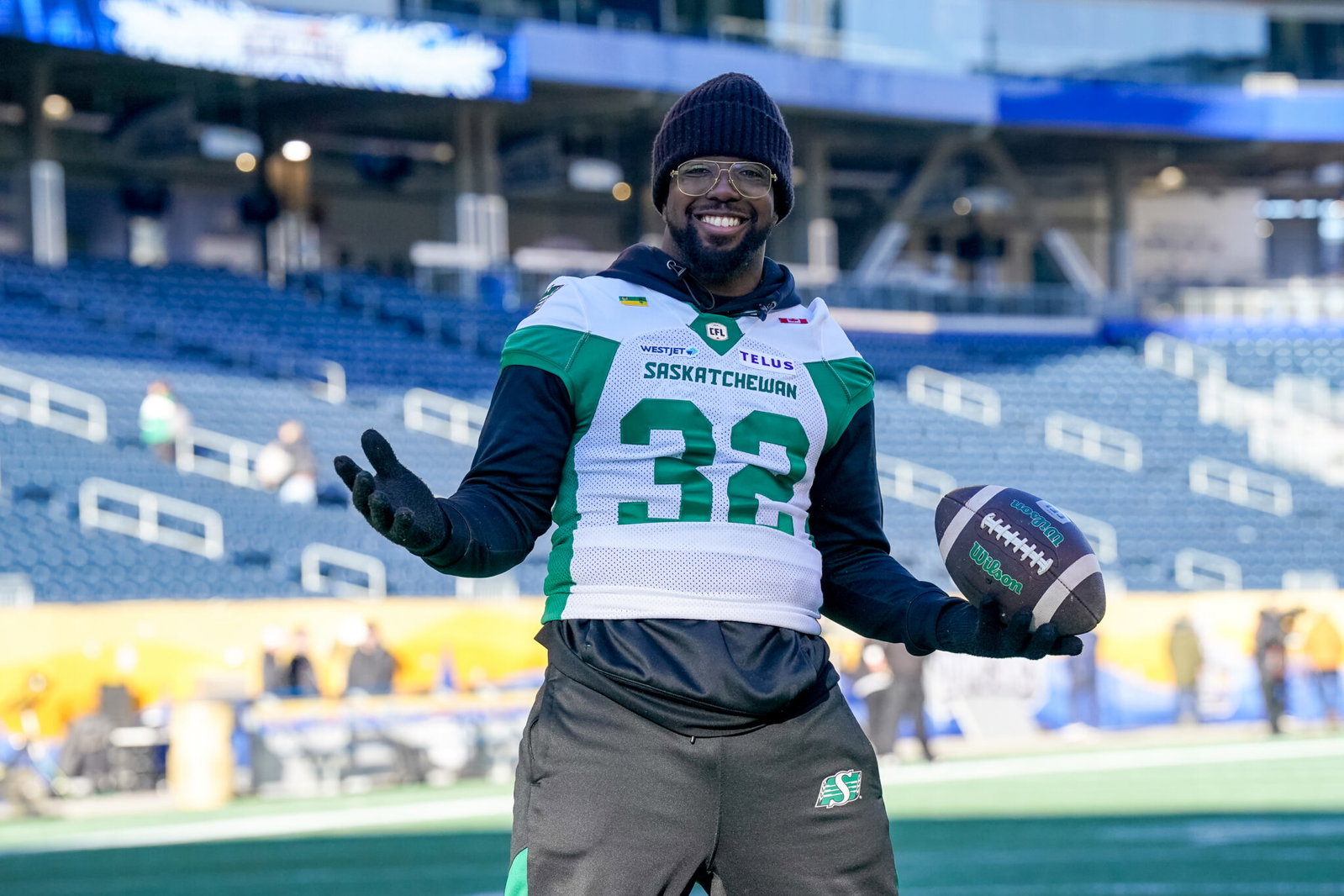 Official: Ottawa Redblacks make A.J. Allen highest-paid linebacker in ...