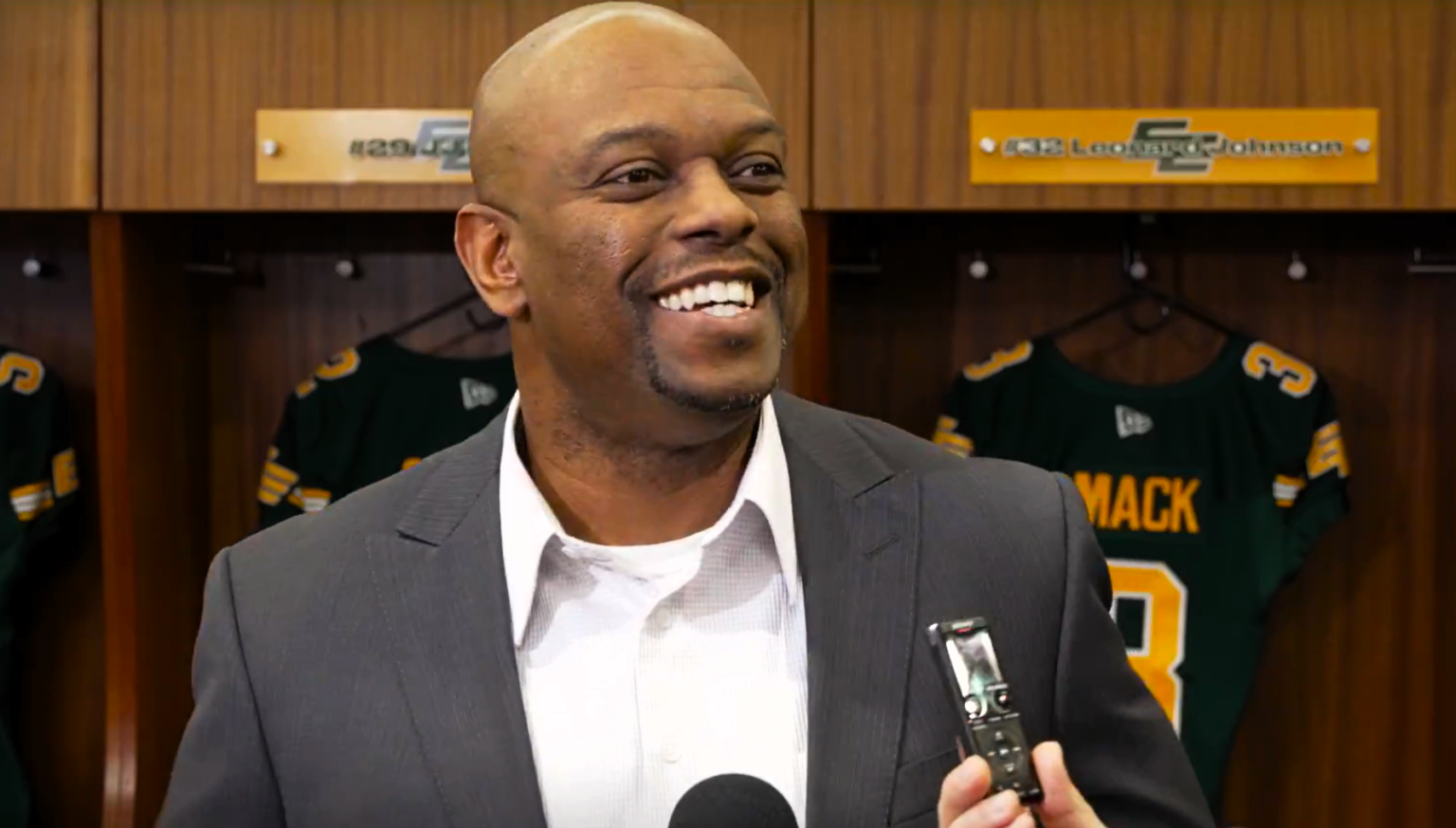 Ed Hervey celebrates 'stench' removal in Edmonton, sets CFL playoff ...