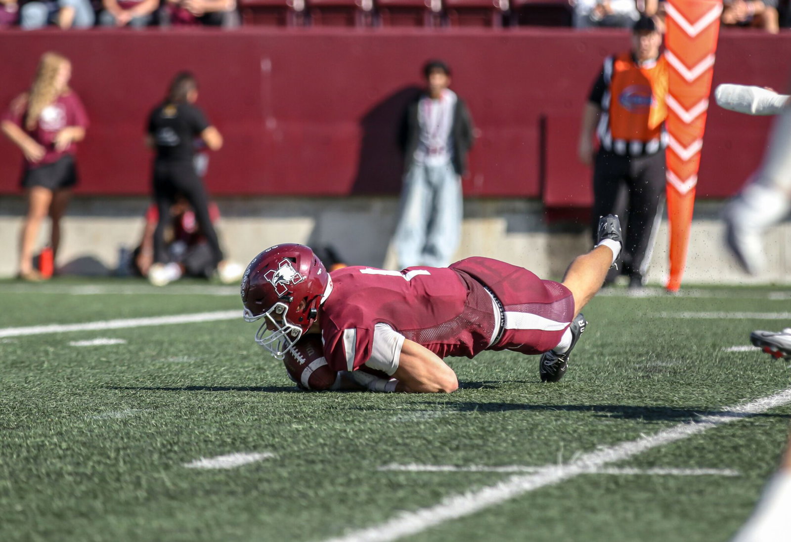 McMaster DB Ethan Stuart double-dips as short shuttle champ at 2026 CFL ...