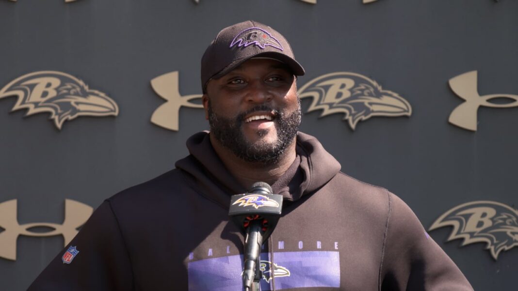 Former CFL QB Tee Martin joins Lane Kiffin's LSU coaching staff ...